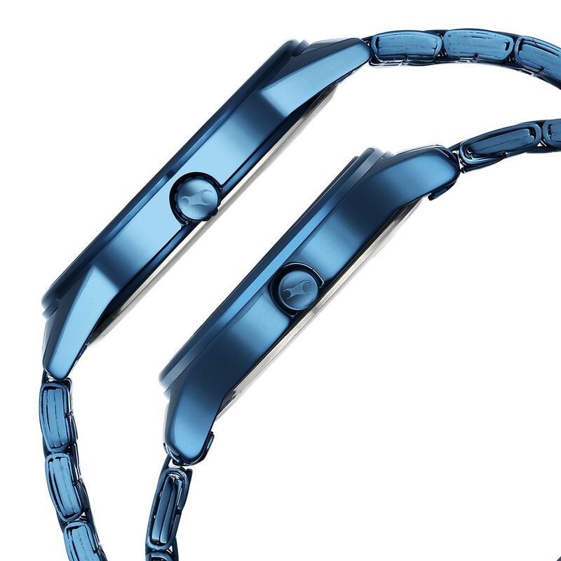 Fastrack Mixmatched Quartz Analog Black Dial Blue Stainless Steel Strap ...