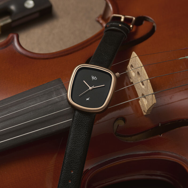 Fastrack Vyb Prodigy Quartz Analog Black Dial Leather Strap Watch for Girls