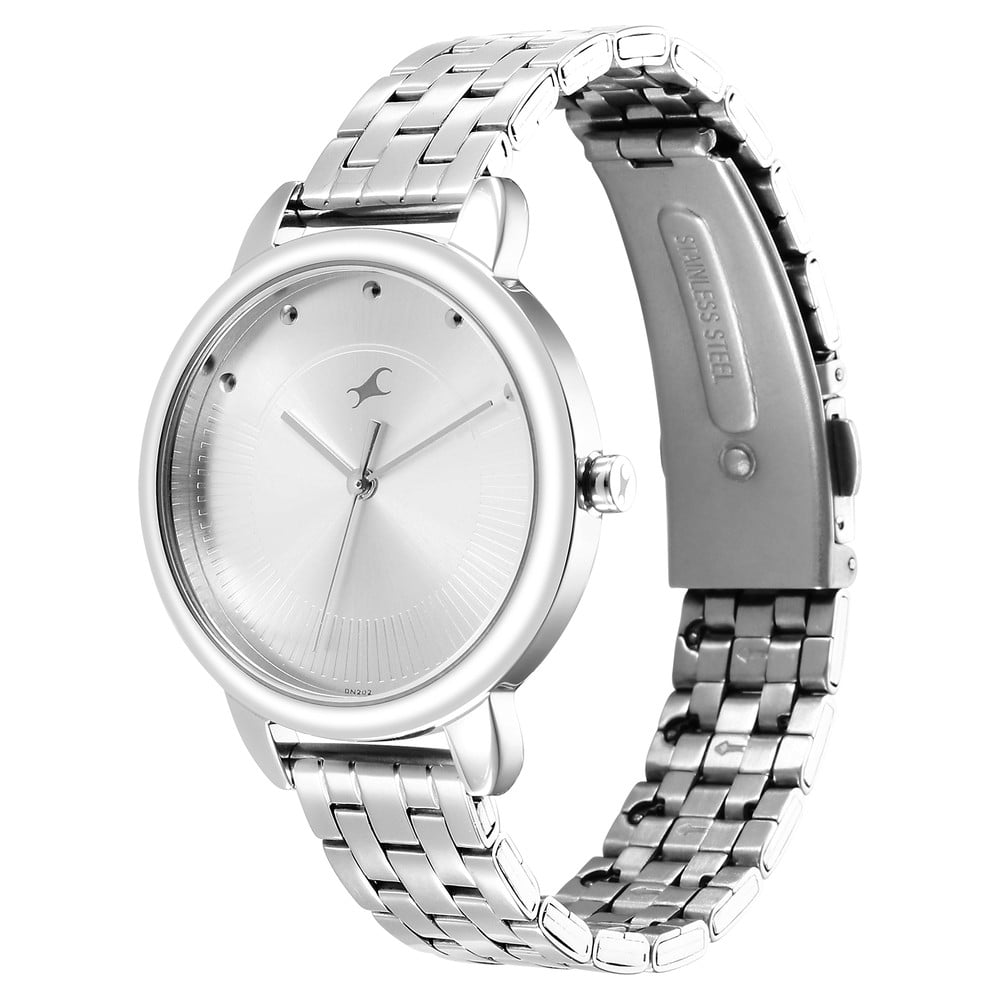 Buy Online Fastrack Stunners Quartz Analog Silver Dial Metal Strap ...