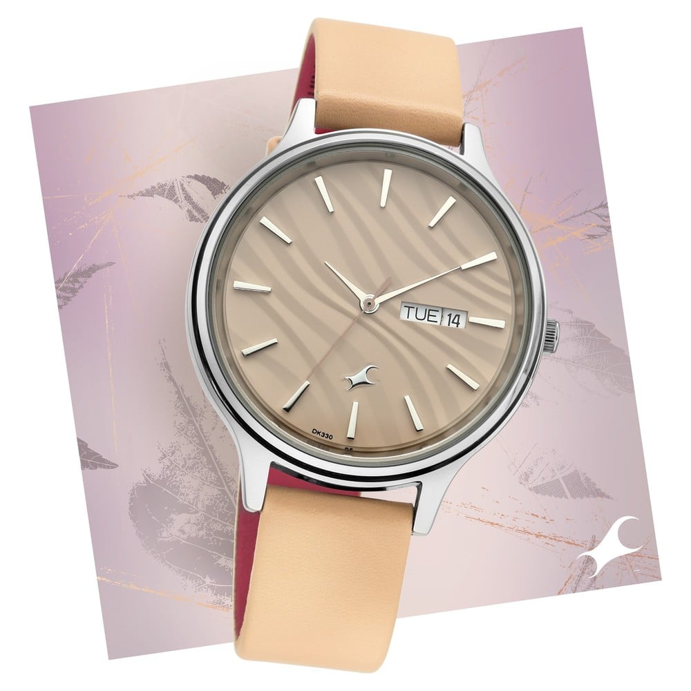 Buy Online Fastrack Ruffles Quartz Analog with Day and Date Beige Dial ...