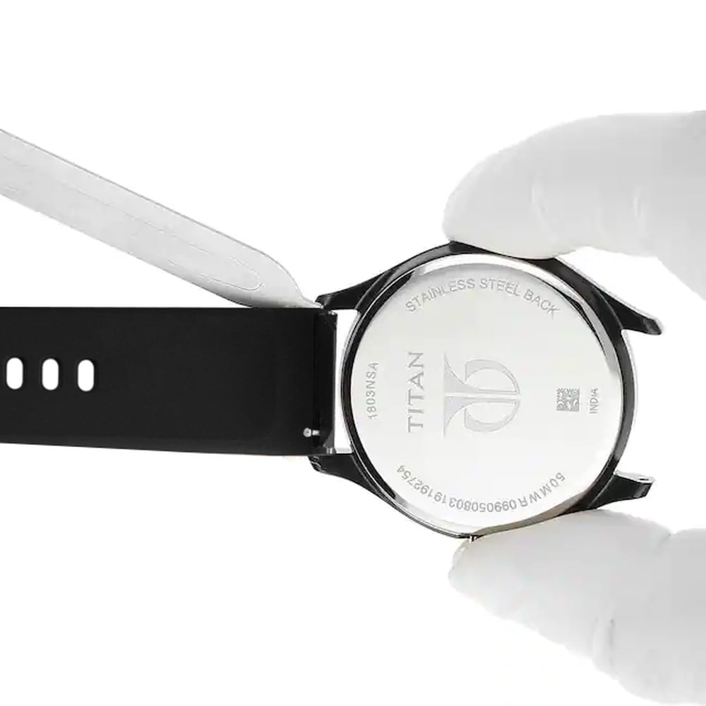 Buy Online Fastrack 24 mm Black Silicone Strap for Guys - ndpp38072ap01 ...