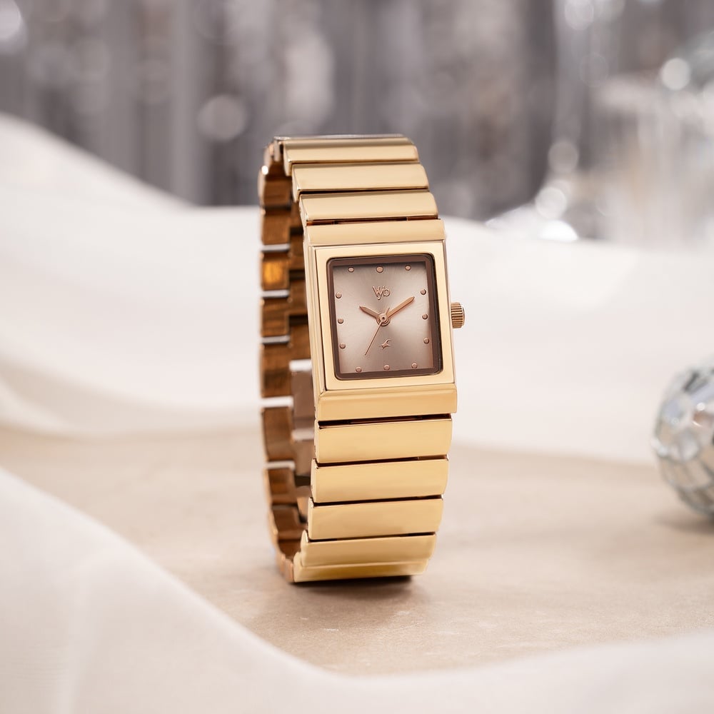 Buy Online Vyb Successor By Fastrack Quartz Analog Rose Gold Dial Rose ...