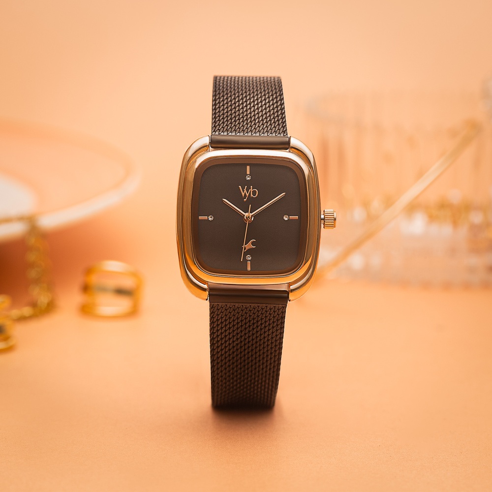 Buy Online Vyb Minimalist By Fastrack Quartz Analog Black Dial Metal Strap Watch For Girls ...