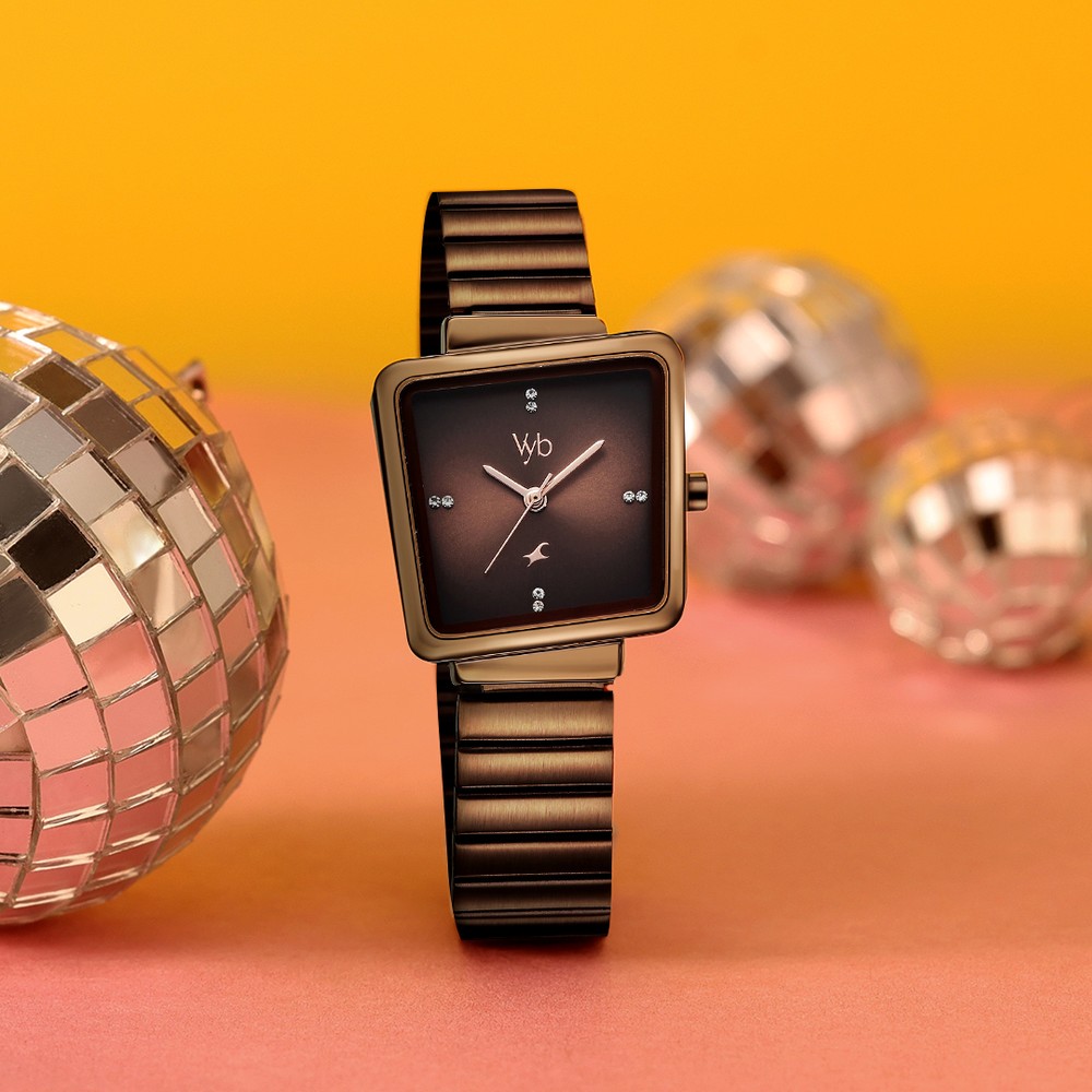 Buy Online Vyb Striker By Fastrack Quartz Analog Brown Dial Brown Metal ...