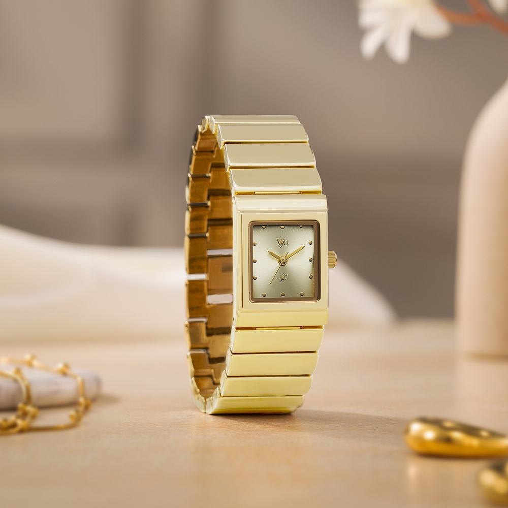 Buy Online Vyb Successor By Fastrack Quartz Analog Champagne Dial ...