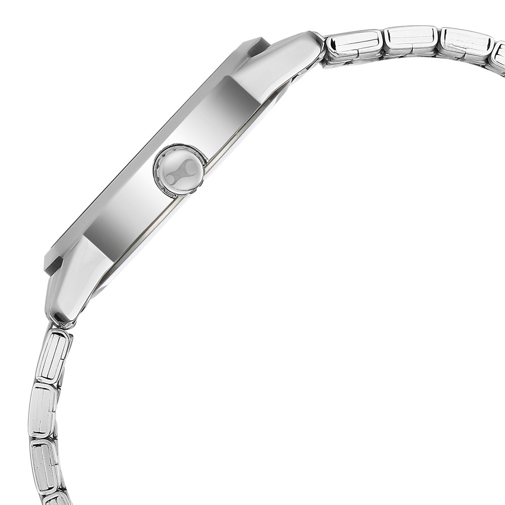 Buy Online Fastrack Exuberant Quartz Analog with Day and Date Silver ...