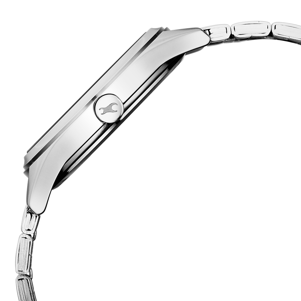 Buy Online Fastrack Style Up Quartz Analog with Date Blue Dial Silver ...